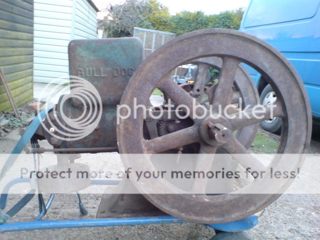 1910 Bulldog Engine | Smokstak® Antique Engine Community*